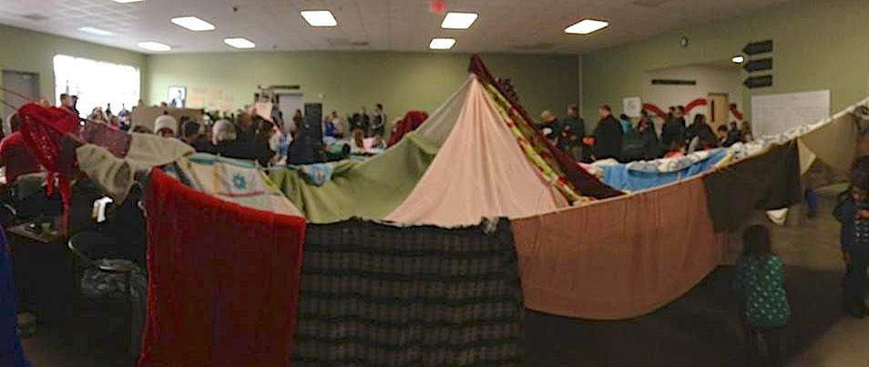 10 EPIC Blanket Forts (and How to Build One of Your Own)